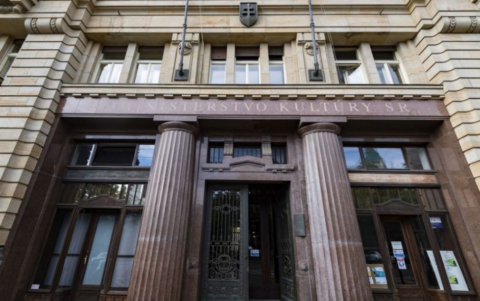 Az SNS felszólította a rendőrséget, hogy tartsa fenn a rendet Az SNS felszólította a rendőrséget, hogy tartsa fenn a rendet